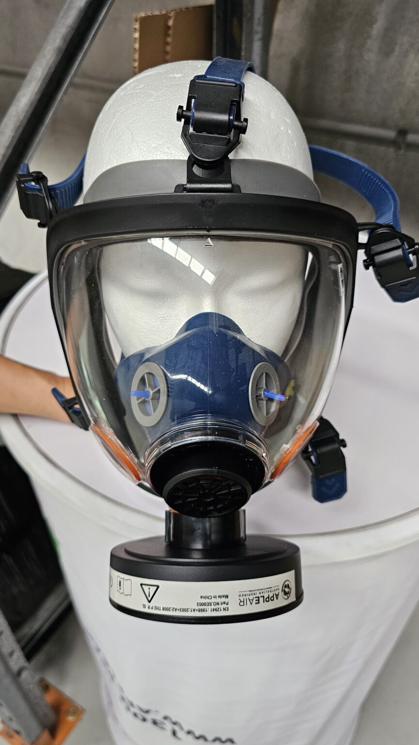 Air Purified Air Mask PRO Respirator System (PAPR) Complete Suit – AppleAir